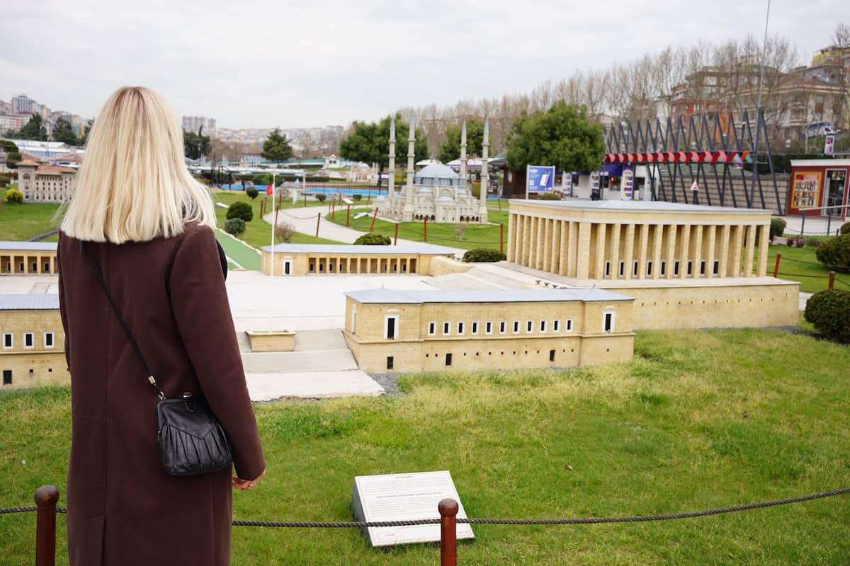 Entdecke die Wunder von Miniatürk: Eine Reise durch die Miniaturwelt ...