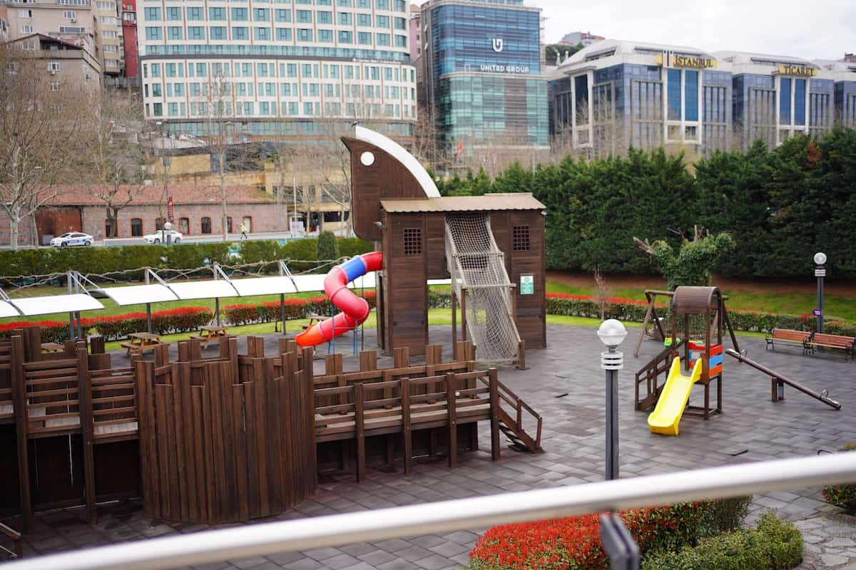 Entdecke die Wunder von Miniatürk: Eine Reise durch die Miniaturwelt ...