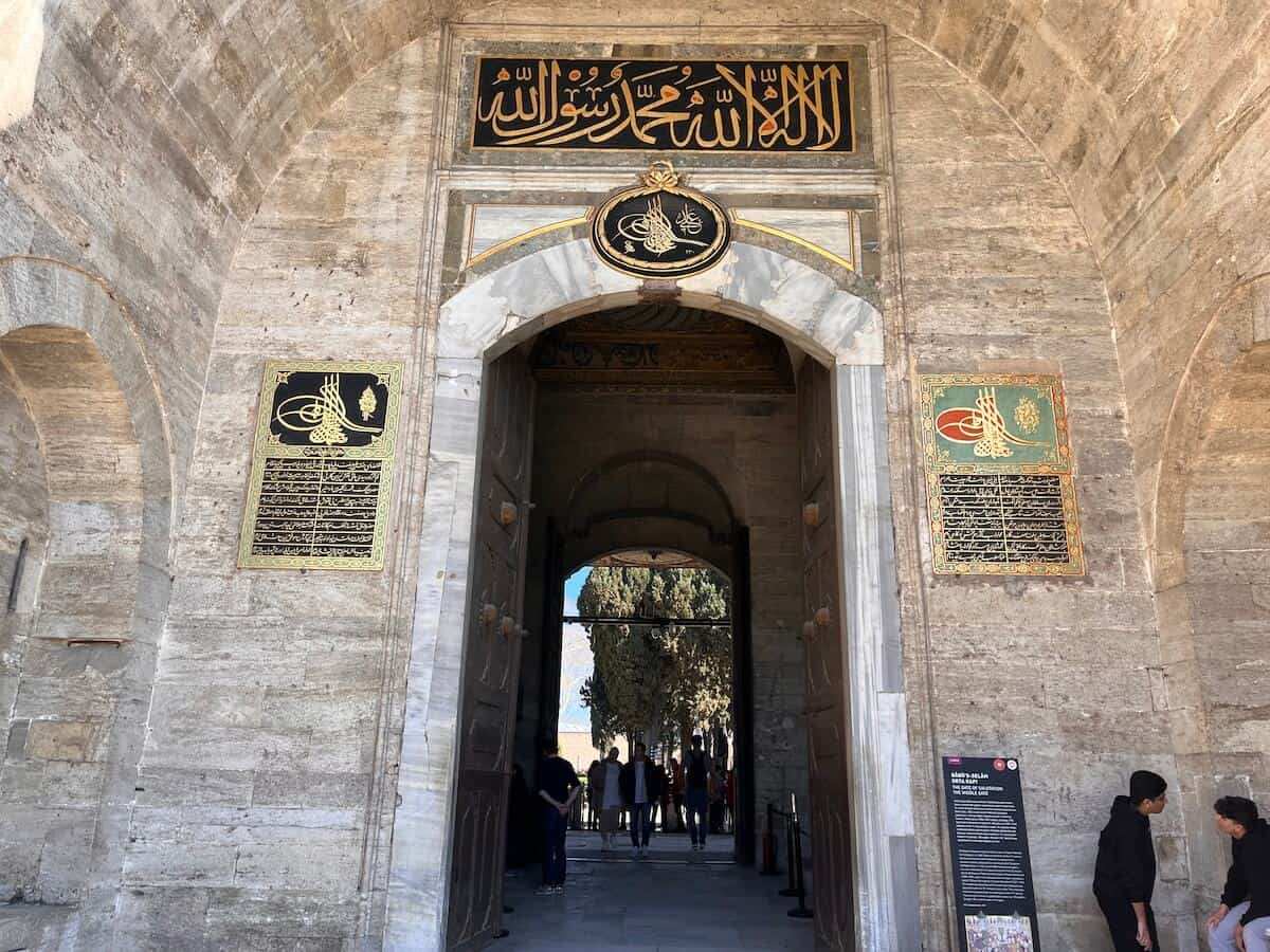 Topkapi-Palast: Eine Reise durch die osmanische Geschichte