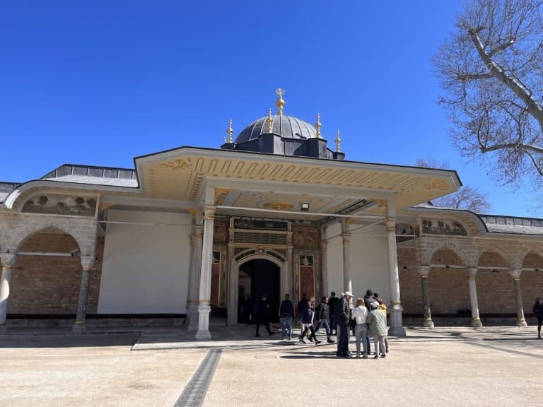 Topkapi-Palast: Eine Reise durch die osmanische Geschichte